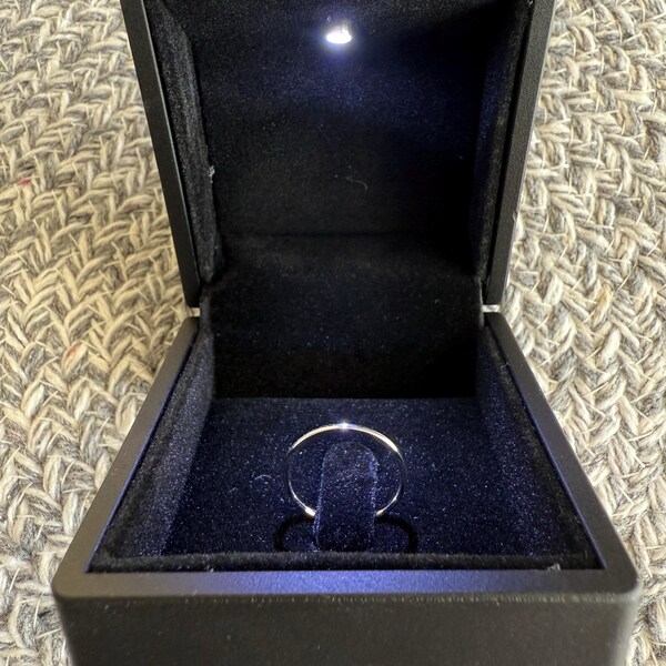 7mm Solid Gold Men's Wedding Band BEVELED ICE MATTE 10k 14k 18k Gold ...