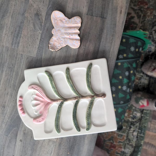 Handmade Ceramic Artist Palette & Brush Rest: Floral Stoneware Clay - Etsy