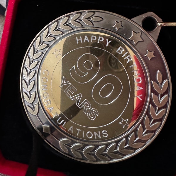 Engraved GRADUATION CAP Logo Medal, Quality Antique Gold Medal in ...