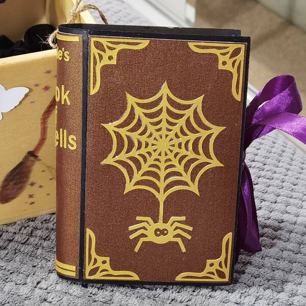 WICKED WITCH Bracelet Kit - Choice of Elphaba or Glinda - Movie Party ...