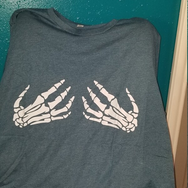 Halloween Skeleton, Womens Halloween, Skeleton Hand Shirt, Skeleton ...