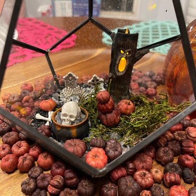 Handmade Miniature Rusty Witches Resin Cauldron, Four 4 Different Sizes ...