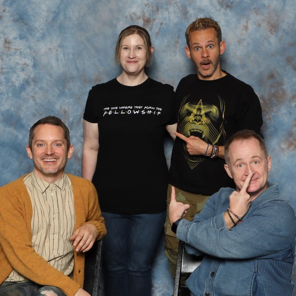 Narnia, Chronicles of Narnia Shirt, Courage Dear Heart, the Lion, Book ...