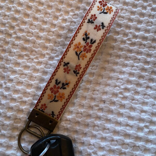 Vintage Floral Key Wristlet - Key Fob, Gifts for Women, Stocking ...