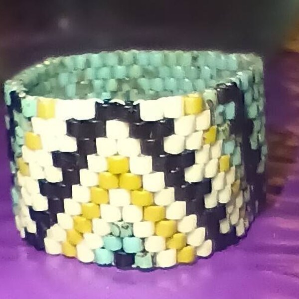 Even Peyote Stitch Ring Pattern Bead Ring Beaded Patterns Beading ...