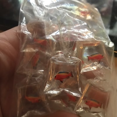 Good Luck Goldfish Charm Carton Animal Resin Simulation Animal Fish ...