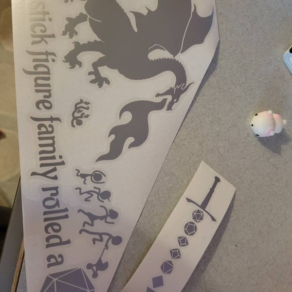 Dungeons and Dragons Your Stick Figure Family Rolled a 1 / D20 Vinyl ...