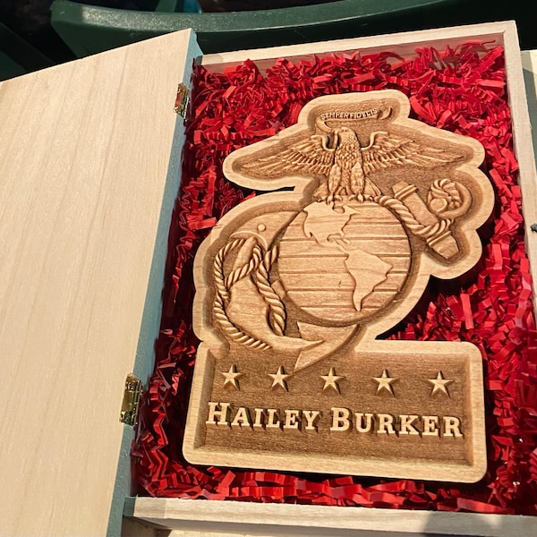 Personalized USMC Marine Corps Flag Plaque in Solid Maple or Cherry ...
