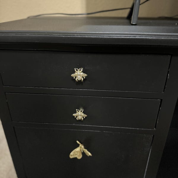 Brass Bee Knobs , Bumble Bee Drawer Pulls, Custom Engraved Wardrobe Knob Cabinet Knobs Modern ...