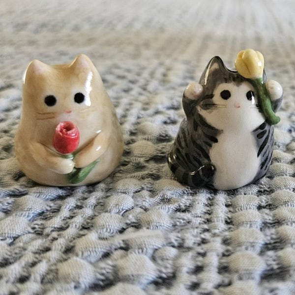Mini Cat Figurine, Tiny Flower Gift, Cat Lover Gift, Stocking Stuffer ...