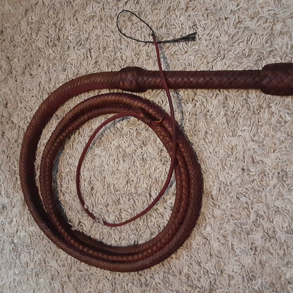 Custom 8 Foot Paracord Bullwhip, 16 Plait - Etsy