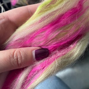 ROVING Faded Roses, Shades of Pink Green Floral Roving, Coral Sage ...