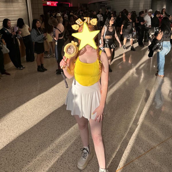 ATEEZ Graduation Cap Topper Glitter Cardstock Class of 2025 2026 Work ...