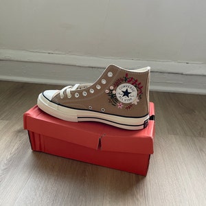 Converse Custom Floral Embroidery / Converse Custom Name / Gift for ...
