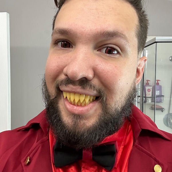 Werewolf / Wolf / Werewolf Teeth / Animal / Natural Wyndigu Teeth ...