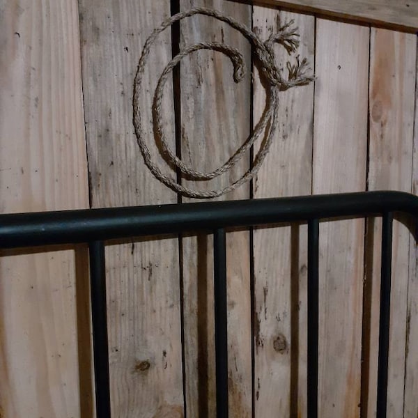 Western Rope Letter Sign: Initial Lasso, Western Decor, Rustic Letter ...