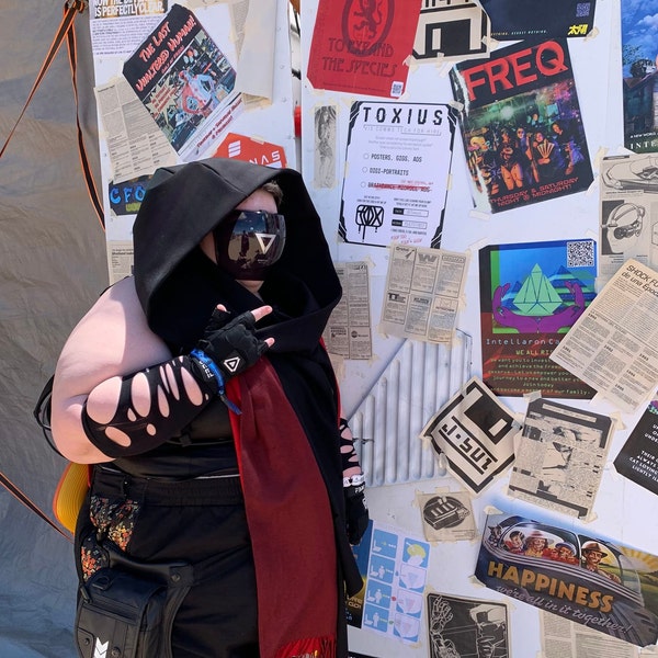 Goth Viking Queen Wedding Dress With Sleeves Unique Faux Fur Trimmed ...