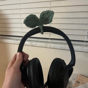 Crochet Sprout Leaf Accessory - Etsy