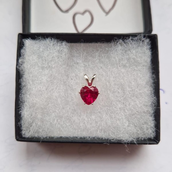 Genuine Flaming Ruby Acute Triangle Cut Loose Gemstone Red Corundum Lab ...