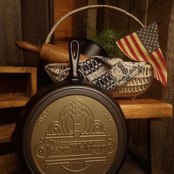 Personalized Cast Iron Skillet - Custom CNC Machined - Etsy