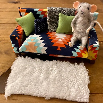 Miniature Mouse Sofa Tutorial - Etsy Canada