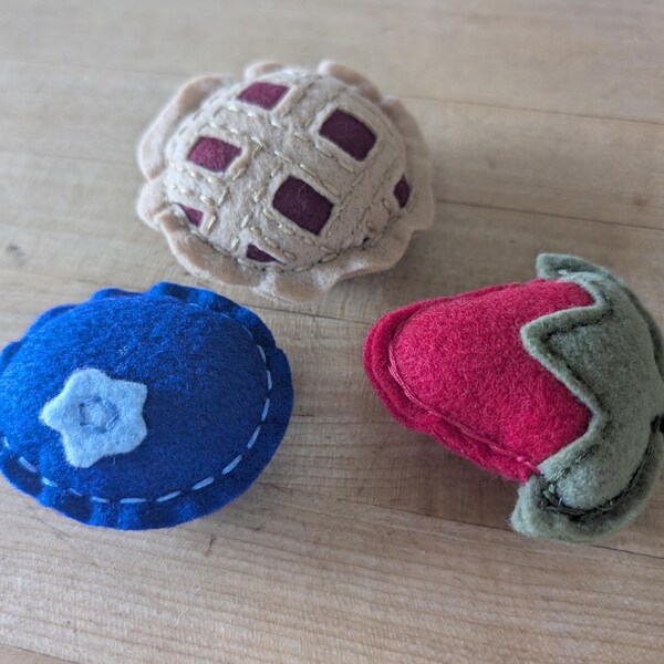 Berry Pie Catnip Filled Cat Toys - Etsy