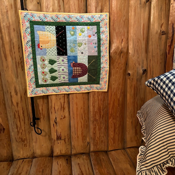 Hand Quilted Chicken Wall Hanging, Primitive Wall Quilt, Rustic ...
