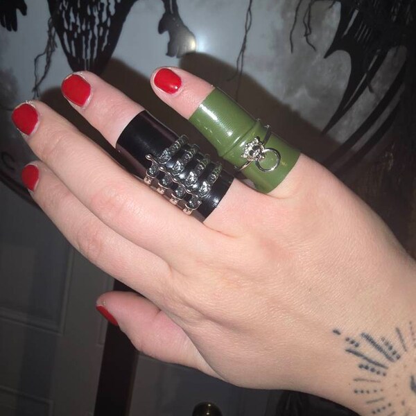 Black PVC Finger Cuff Gloss Latex Ring Concert Stage Jewelry Passion ...