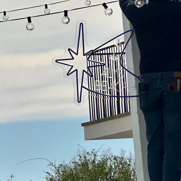 Custom Gothic Name Neon Sign, Old English Font Sign, Custom Name Neon ...