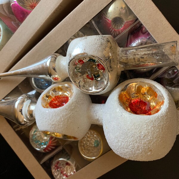 Vintage Christmas Carolers Blow Molded Plastic Decoration, Empire ...