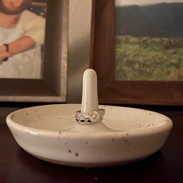Speckled White Wedding Ring Holder - Ceramic Ring Holder - Wheel Thrown ...