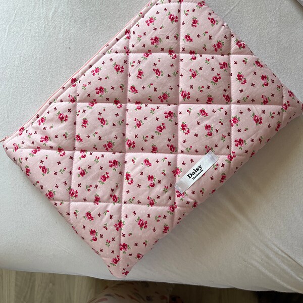 Quilted Laptop iPad Tablet Sleeve in Pink Rose With Pink Gingham Lining ...