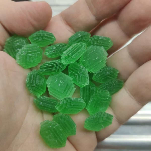 Handmade Minecraft 3D Emeralds in Three Sizes - Replica Gems for Gamers ...