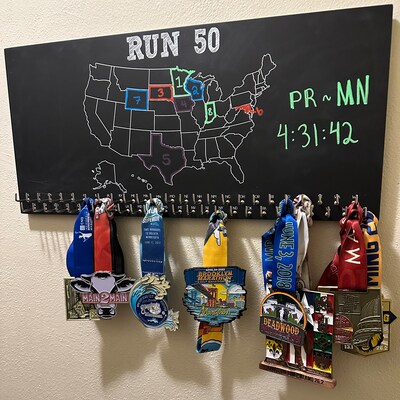Marathons Across America 50 States Medal Holder With 50 Hooks on ...