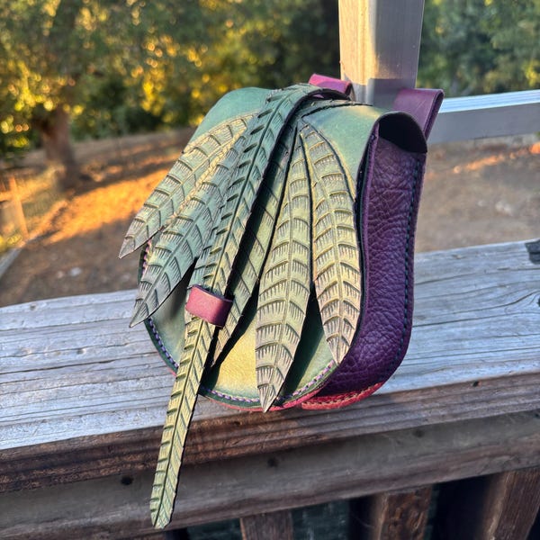 PDF Pattern for Leather Leaf Belt Bag - Etsy