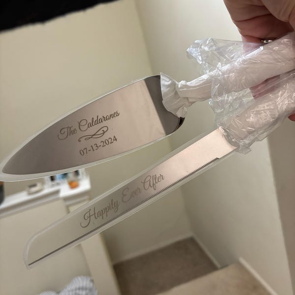 Personalized 6 X 8 Crystal Pyramid Plaque Award With Text and Logo ...