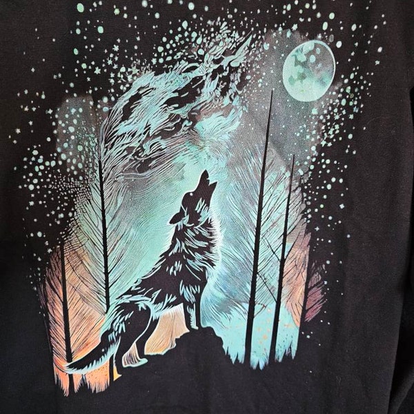 Wild Wolf Shirt, Wild Wolf Howling at the Moon in a Retro Forest Tee ...