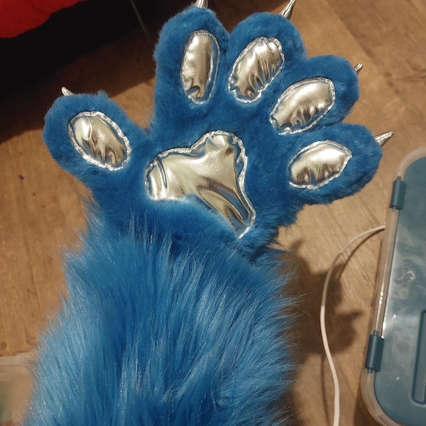 Pattern and Tutorial: Shaped 5-digit Handpaws - Etsy