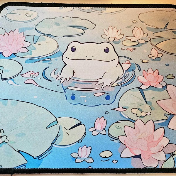 Lofi Desk Mat, Kawaii Gaming Mouse Pad, Cute Frog Deskpad, Lily Pad ...