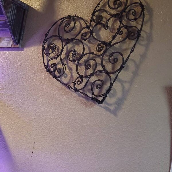 Beautiful 12" Spirillian Barbed Wire Heart of Spirals - Rustic Wedding ...