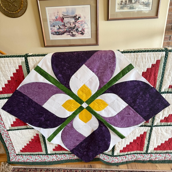 Windswept - Modern Drunkards Path Flower PDF Quilt Pattern. Make a Bold ...