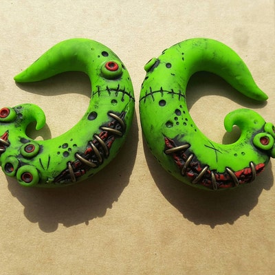 Zombie Gauges Fake, 4g, 2g, 0g, 00g, 7/16, 1/2, 9/16, 5/8, 11/16, 3/4 ...