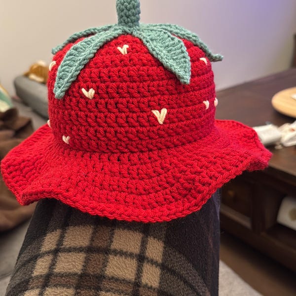 CROCHET PATTERN Easy Strawberry Bucket Hat Pattern Summer Fruit Crochet ...