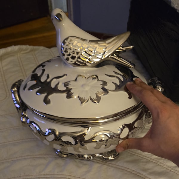 Soperas Para Santo, Obatala Yemaya Oshun Oya. Tinajas De Santo. Tureen ...