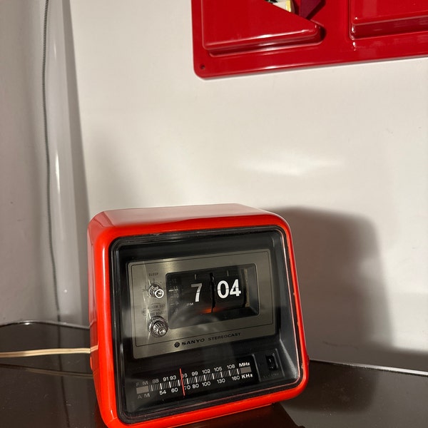 Vintage Tulip Coral Alarm Clock Tokyo Tokei Space Age - Etsy