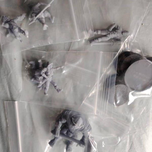 Outworld Alien Invader Miniatures by Papsikels Miniatures Dnd, Dungeon ...