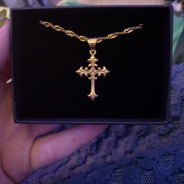 Gold Gothic Cross Necklace – 18k PVD Plated Vintage Cross Charm on Rope ...