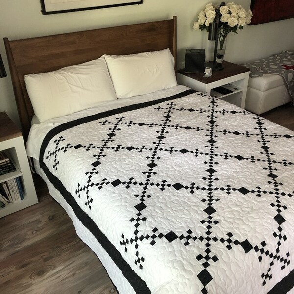 Quilt Black and White Single Irish Chain Queen Made to Order - Etsy Canada