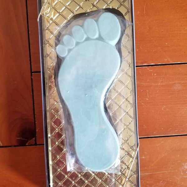 Big Chocolate Foot 4 Oz, With or Without Gift Box, Podiatry Chocolates ...