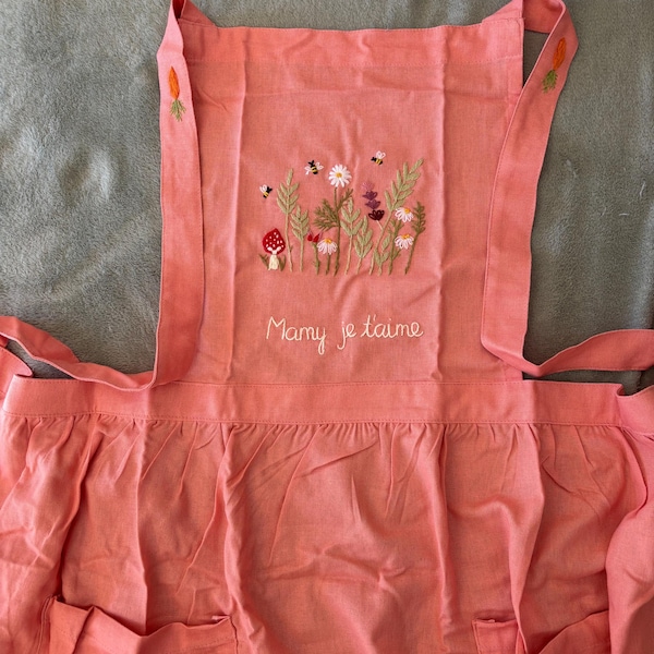 Flower Embroidered Compact Mirror Comes With a Drawstring Bag, Pocket ...